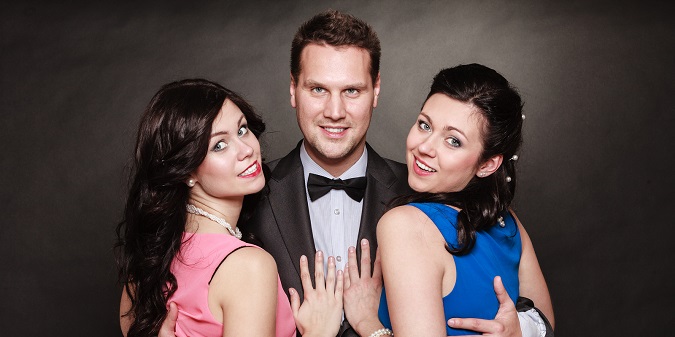 Couple Looking for A Third in USA - Threesome Dating